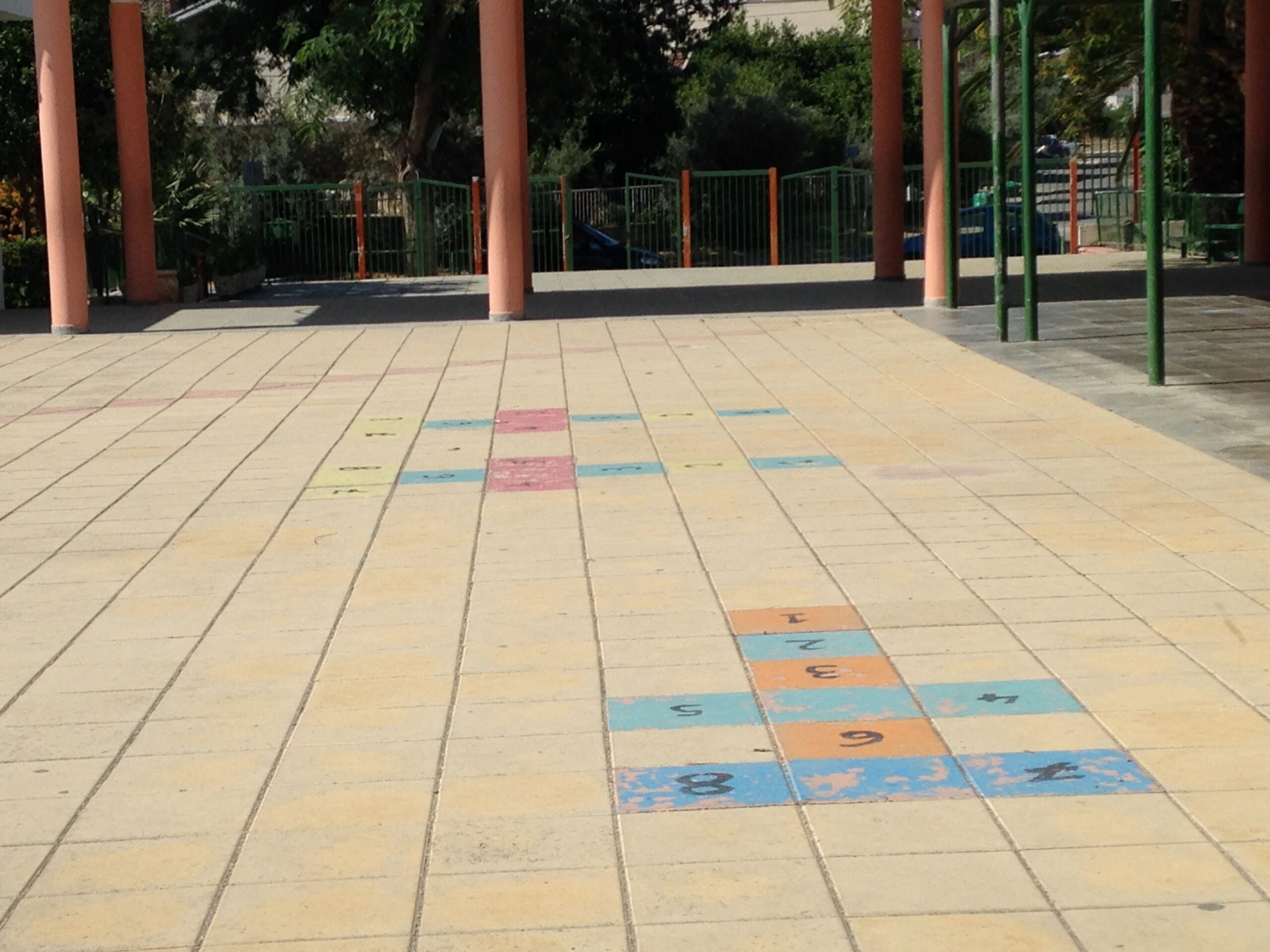 «Αυτοτραυματισμό» του 8χρονου βλέπει η ΠΟΕΔ, «παρακμιακές εποχές» ο ...